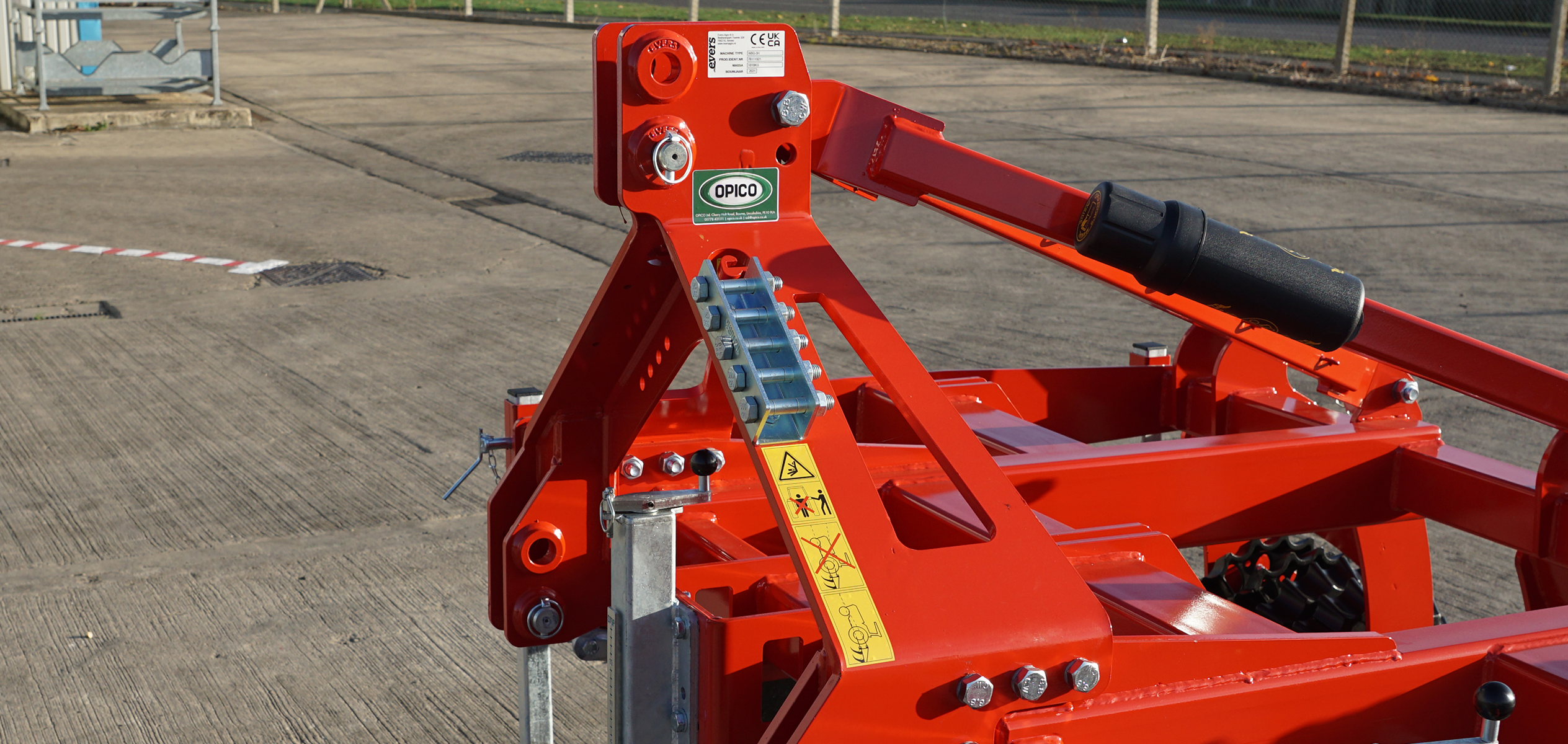 Sward Lifter - Bruce Hopkins LTD