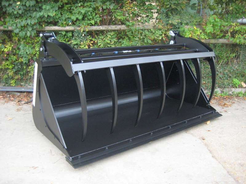 Multipurpose buckets - Bruce Hopkins LTD