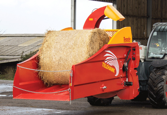 Telehawk T2 Hydraulic Straw Bedder - Bruce Hopkins LTD
